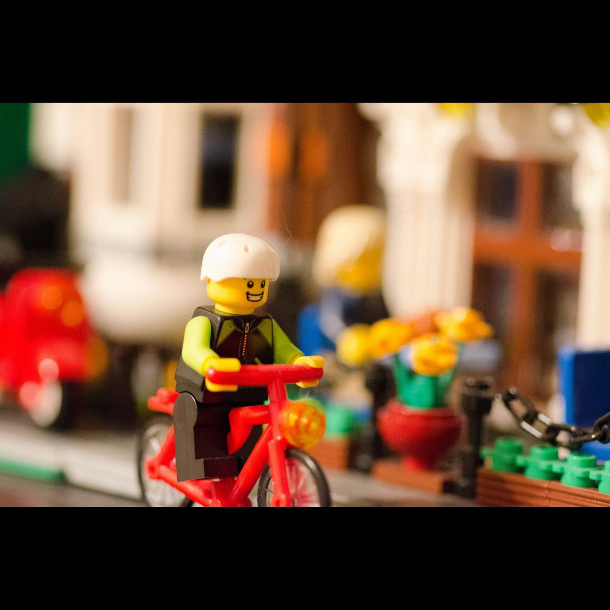 Creative team building using LEGO® bricks